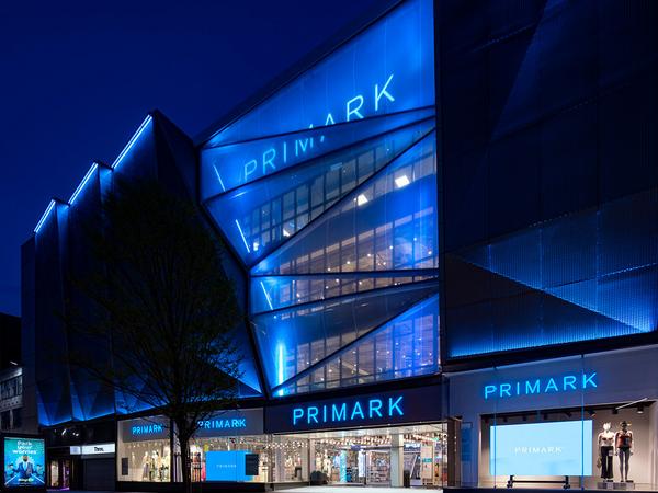 Primark aprirà a Milano, in via Torino: la data per l'inaugurazione ...